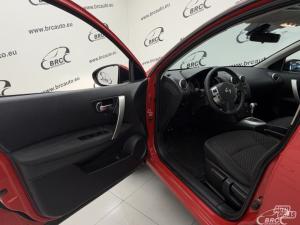 Sarkans Nissan Qashqai 2008 Avižieniai, ar dzinēja tilpumu 2.00 L un nobraukumu 286 tūkst. km par 3500 €, foto 18 vietnē AUTOMOTO.COM.LV