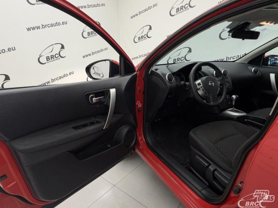 Sarkans Nissan Qashqai 2008 Avižieniai, ar dzinēja tilpumu 2.00 L un nobraukumu 286 tūkst. km par 3500 €, foto 18 vietnē AUTOMOTO.COM.LV