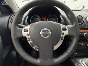 Sarkans Nissan Qashqai 2008 Avižieniai, ar dzinēja tilpumu 2.00 L un nobraukumu 286 tūkst. km par 3500 €, foto 28 vietnē AUTOMOTO.COM.LV