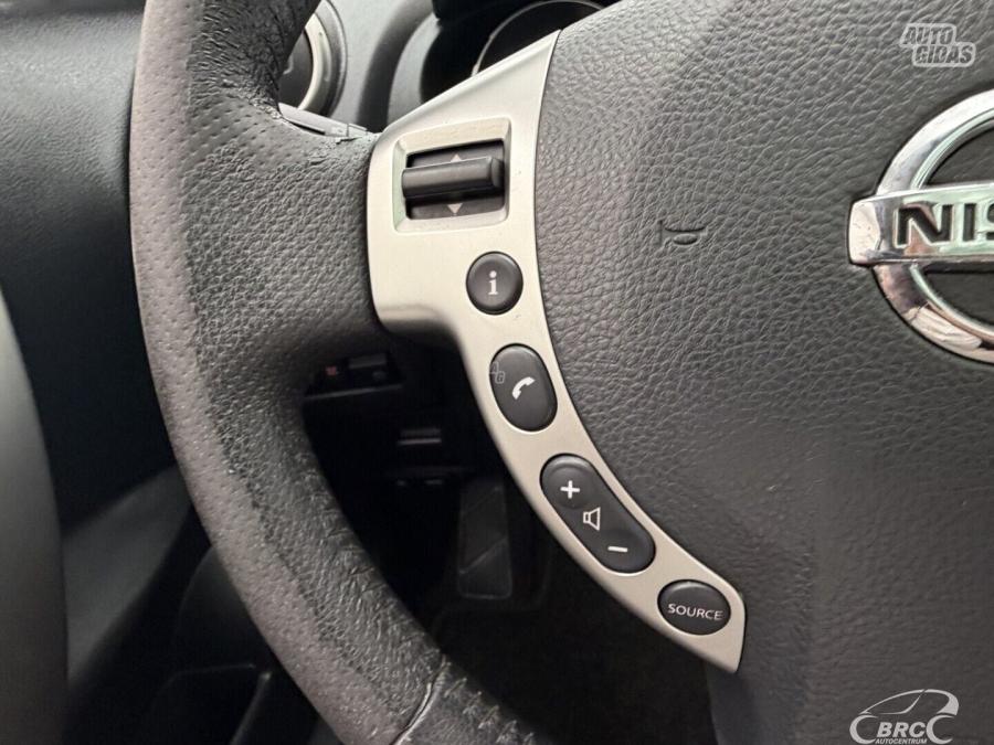 Sarkans Nissan Qashqai 2008 Avižieniai, ar dzinēja tilpumu 2.00 L un nobraukumu 286 tūkst. km par 3500 €, foto 30 vietnē AUTOMOTO.COM.LV