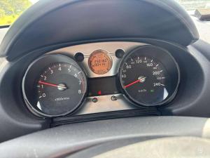 Sarkans Nissan Qashqai 2008 Viļņa, ar dzinēja tilpumu 2.00 L un nobraukumu 250 tūkst. km par 3300 €, foto 16 vietnē AUTOMOTO.COM.LV