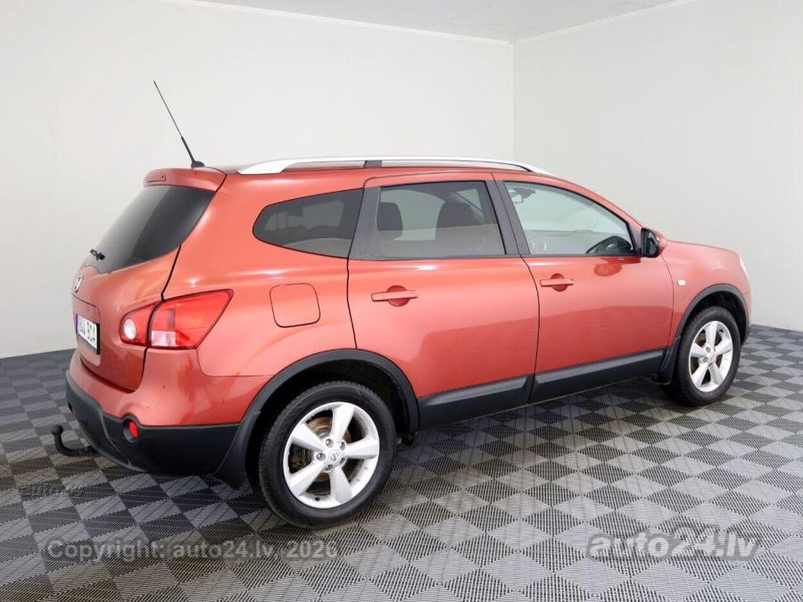 Sarkans Nissan Qashqai 2009 Tallina, ar dzinēja tilpumu 2.00 L un nobraukumu 177 tūkst. km par 2999 €, foto 3 vietnē AUTOMOTO.COM.LV