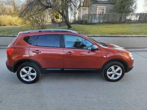 Sarkans Nissan Qashqai 2009 Jēkabpils, ar dzinēja tilpumu 2.00 L un nobraukumu 197 tūkst. km par 5690 €, foto 6 vietnē AUTOMOTO.COM.LV