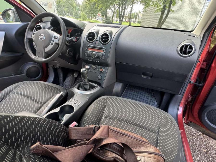 Sarkans Nissan Qashqai 2009 Alīta, ar dzinēja tilpumu 1.46 L un nobraukumu 249 tūkst. km par 5250 €, foto 32 vietnē AUTOMOTO.COM.LV