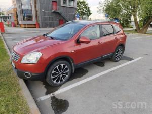 Красный Ниссан Кашкай 2010 в Рига, объемом двигателя 1.50 л и пробегом 230 тыс. км за 3900 €, фото 6 на AUTOMOTO.COM.LV