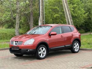 Красный Ниссан Кашкай 2010 в Цесис, объемом двигателя 1.50 л и пробегом 128 тыс. км за 6500 €, фото 3 на AUTOMOTO.COM.LV