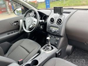 Красный Ниссан Кашкай 2010 в Цесис, объемом двигателя 1.50 л и пробегом 128 тыс. км за 6500 €, фото 12 на AUTOMOTO.COM.LV