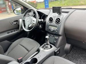 Красный Ниссан Кашкай 2010 в Цесис, объемом двигателя 1.50 л и пробегом 128 тыс. км за 6500 €, фото 12 на AUTOMOTO.COM.LV