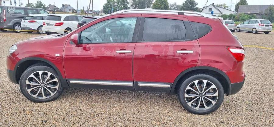Sarkans Nissan Qashqai 2010 Tauragė, ar dzinēja tilpumu 1.46 L un nobraukumu 180 tūkst. km par 2800 €, foto 8 vietnē AUTOMOTO.COM.LV