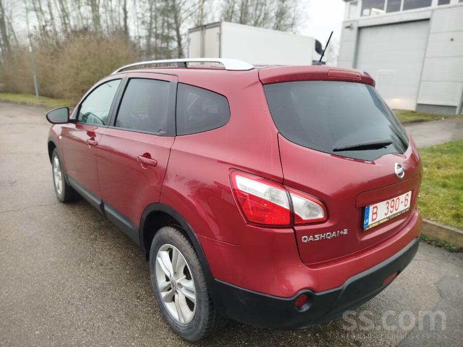 Sarkans Nissan Qashqai 2011 Rīga, ar dzinēja tilpumu 2.00 L un nobraukumu 207 tūkst. km par 5400 €, foto 4 vietnē AUTOMOTO.COM.LV