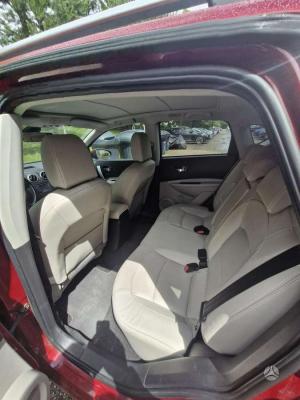 Sarkans Nissan Qashqai 2011 Viļņa, ar dzinēja tilpumu 2.00 L un nobraukumu 121 tūkst. km par 6350 €, foto 14 vietnē AUTOMOTO.COM.LV