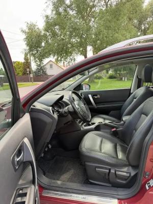 Sarkans Nissan Qashqai 2011 Ventspils, ar dzinēja tilpumu 2.00 L un nobraukumu 177 tūkst. km par 5500 €, foto 9 vietnē AUTOMOTO.COM.LV