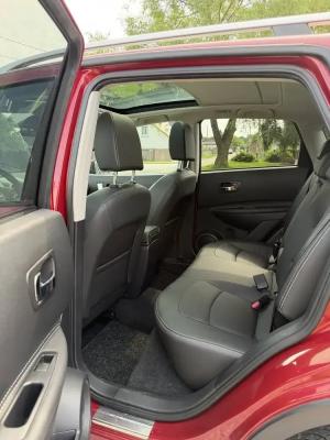 Sarkans Nissan Qashqai 2011 Ventspils, ar dzinēja tilpumu 2.00 L un nobraukumu 177 tūkst. km par 5500 €, foto 12 vietnē AUTOMOTO.COM.LV