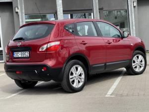 Sarkans Nissan Qashqai 2012 Rīga, ar dzinēja tilpumu 1.60 L un nobraukumu 201 tūkst. km par 6650 €, foto 4 vietnē AUTOMOTO.COM.LV