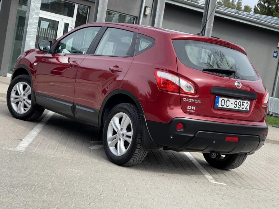 Sarkans Nissan Qashqai 2012 Rīga, ar dzinēja tilpumu 1.60 L un nobraukumu 201 tūkst. km par 6650 €, foto 6 vietnē AUTOMOTO.COM.LV