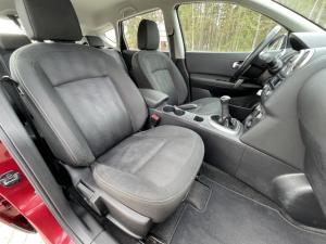 Sarkans Nissan Qashqai 2012 Rīga, ar dzinēja tilpumu 1.60 L un nobraukumu 201 tūkst. km par 6650 €, foto 20 vietnē AUTOMOTO.COM.LV
