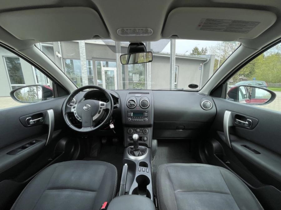 Sarkans Nissan Qashqai 2012 Rīga, ar dzinēja tilpumu 1.60 L un nobraukumu 201 tūkst. km par 6650 €, foto 24 vietnē AUTOMOTO.COM.LV