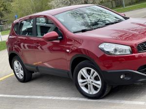 Sarkans Nissan Qashqai 2012 Rīga, ar dzinēja tilpumu 1.60 L un nobraukumu 201 tūkst. km par 6650 €, foto 28 vietnē AUTOMOTO.COM.LV
