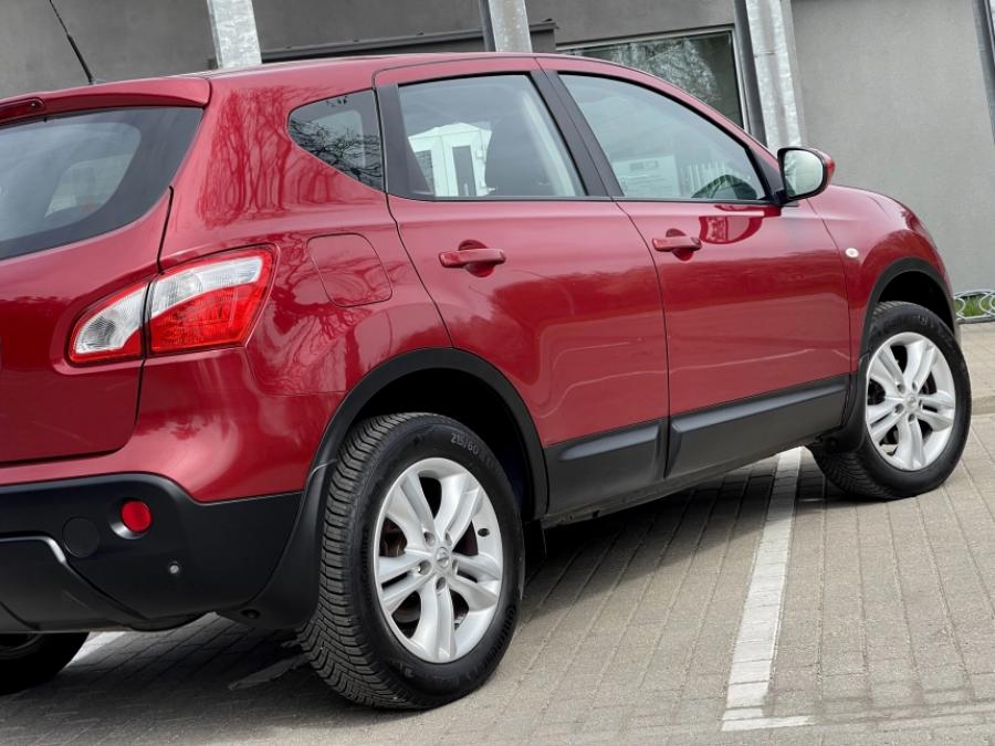 Sarkans Nissan Qashqai 2012 Rīga, ar dzinēja tilpumu 1.60 L un nobraukumu 201 tūkst. km par 6650 €, foto 29 vietnē AUTOMOTO.COM.LV