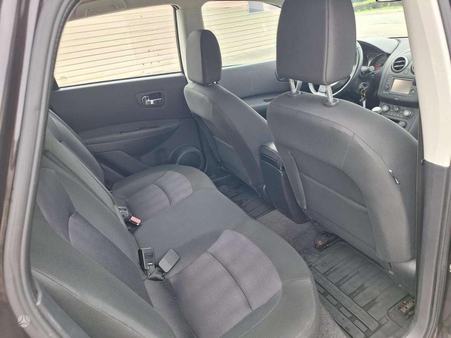 Sarkans Nissan Qashqai 2012 Marijampole, ar dzinēja tilpumu 1.60 L un nobraukumu 196 tūkst. km par 5100 €, foto 11 vietnē AUTOMOTO.COM.LV