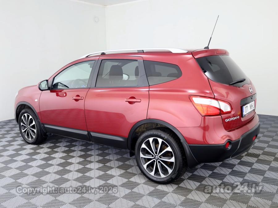 Sarkans Nissan Qashqai 2012 Tallina, ar dzinēja tilpumu 1.60 L un nobraukumu 339 tūkst. km par 3499 €, foto 5 vietnē AUTOMOTO.COM.LV