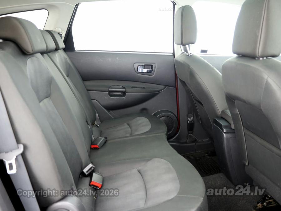 Sarkans Nissan Qashqai 2012 Tallina, ar dzinēja tilpumu 1.60 L un nobraukumu 339 tūkst. km par 3499 €, foto 8 vietnē AUTOMOTO.COM.LV