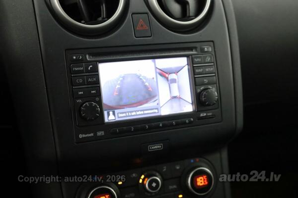 Red Nissan Qashqai 2012 in Tallinn, with an engine capacity of 1.60 L and mileage of 339 thousand km for 3499 €, photo 11 on AUTOMOTO.COM.LV