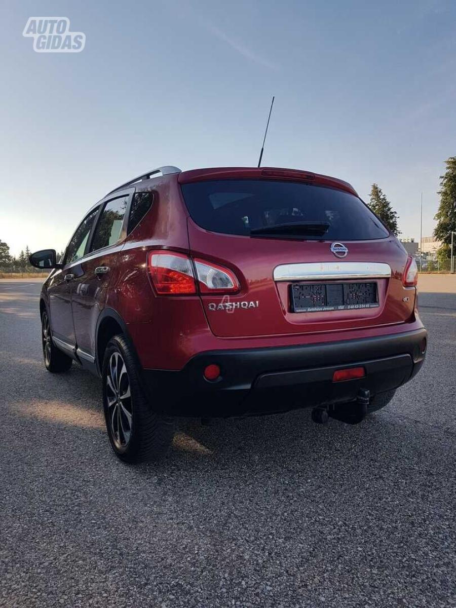 Sarkans Nissan Qashqai 2012 Marijampole, ar dzinēja tilpumu 1.50 L un nobraukumu 213 tūkst. km par 5750 €, foto 7 vietnē AUTOMOTO.COM.LV
