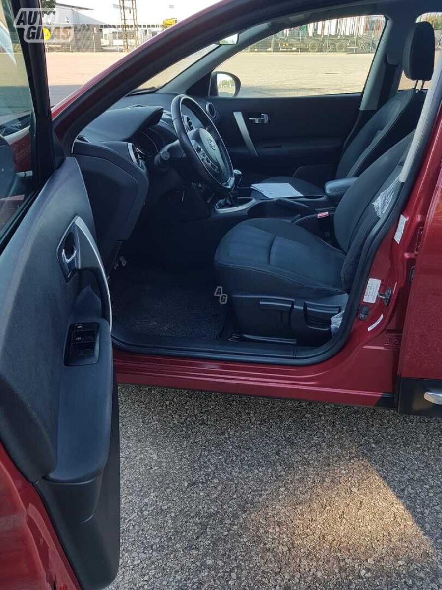 Sarkans Nissan Qashqai 2012 Marijampole, ar dzinēja tilpumu 1.50 L un nobraukumu 213 tūkst. km par 5750 €, foto 9 vietnē AUTOMOTO.COM.LV
