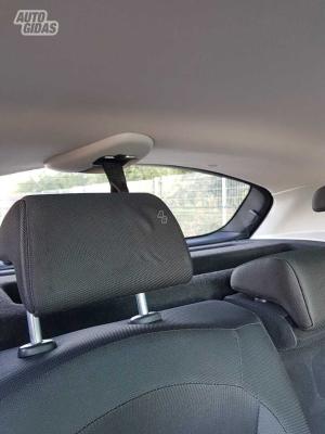 Sarkans Nissan Qashqai 2012 Marijampole, ar dzinēja tilpumu 1.50 L un nobraukumu 213 tūkst. km par 5750 €, foto 15 vietnē AUTOMOTO.COM.LV