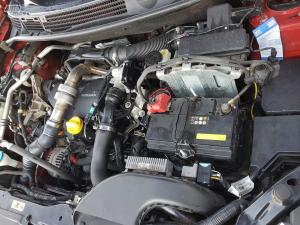 Sarkans Nissan Qashqai 2012 Marijampole, ar dzinēja tilpumu 1.50 L un nobraukumu 213 tūkst. km par 5750 €, foto 18 vietnē AUTOMOTO.COM.LV