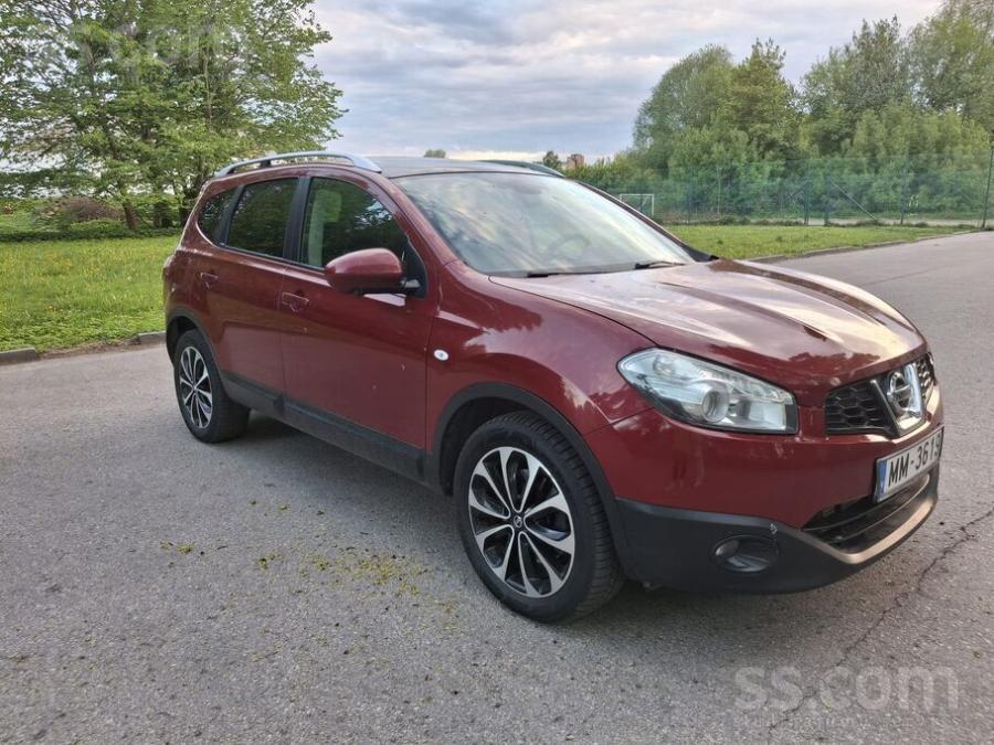 Sarkans Nissan Qashqai 2013 Rīga, ar dzinēja tilpumu 1.60 L un nobraukumu 234 tūkst. km par 6000 €, foto 1 vietnē AUTOMOTO.COM.LV
