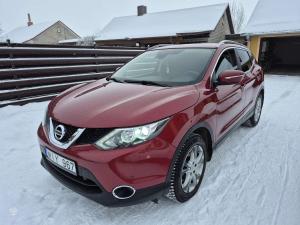 Red Nissan Qashqai 2014 in Vilnius, with an engine capacity of 1.46 L and mileage of 195 thousand km for 8800 €, photo  on AUTOMOTO.COM.LV