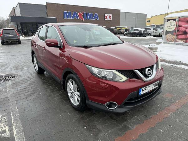 Sarkans Nissan Qashqai 2014 Viļņa, ar dzinēja tilpumu 1.60 L un nobraukumu 178 tūkst. km par 9300 €, foto 2 vietnē AUTOMOTO.COM.LV