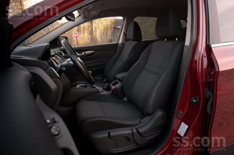 Red Nissan Qashqai 2014 in Jelgava, with an engine capacity of 1.20 L and mileage of 0 thousand km for 8250 €, photo 6 on AUTOMOTO.COM.LV