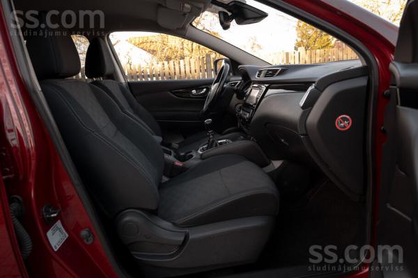 Red Nissan Qashqai 2014 in Jelgava, with an engine capacity of 1.20 L and mileage of 0 thousand km for 8250 €, photo 7 on AUTOMOTO.COM.LV