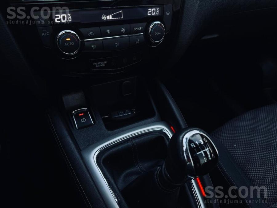 Sarkans Nissan Qashqai 2014 Cēsis, ar dzinēja tilpumu 1.20 L un nobraukumu 0 tūkst. km par 8990 €, foto 20 vietnē AUTOMOTO.COM.LV