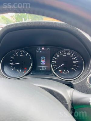 Sarkans Nissan Qashqai 2014 Rīga, ar dzinēja tilpumu 1.20 L un nobraukumu 192 tūkst. km par 7200 €, foto 7 vietnē AUTOMOTO.COM.LV