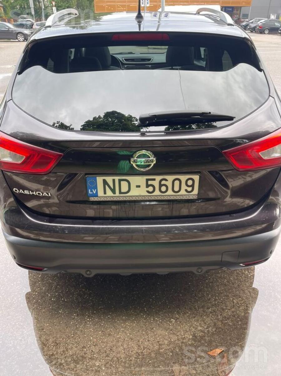 Sarkans Nissan Qashqai 2014 Rīga, ar dzinēja tilpumu 1.20 L un nobraukumu 192 tūkst. km par 7200 €, foto 8 vietnē AUTOMOTO.COM.LV