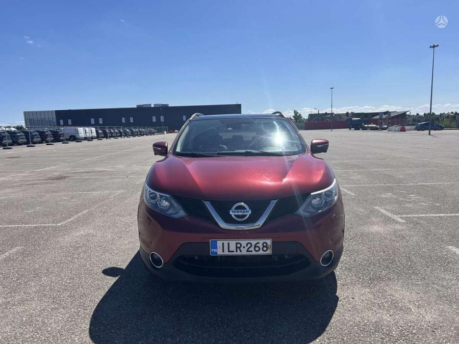 Sarkans Nissan Qashqai 2014 Viļņa, ar dzinēja tilpumu 1.60 L un nobraukumu 326 tūkst. km par 7700 €, foto 3 vietnē AUTOMOTO.COM.LV