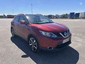 Sarkans Nissan Qashqai 2014 Viļņa, ar dzinēja tilpumu 1.60 L un nobraukumu 326 tūkst. km par 7700 €, foto 4 vietnē AUTOMOTO.COM.LV
