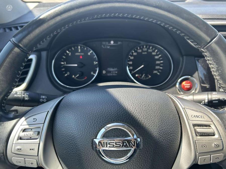 Sarkans Nissan Qashqai 2014 Viļņa, ar dzinēja tilpumu 1.60 L un nobraukumu 326 tūkst. km par 7700 €, foto 16 vietnē AUTOMOTO.COM.LV