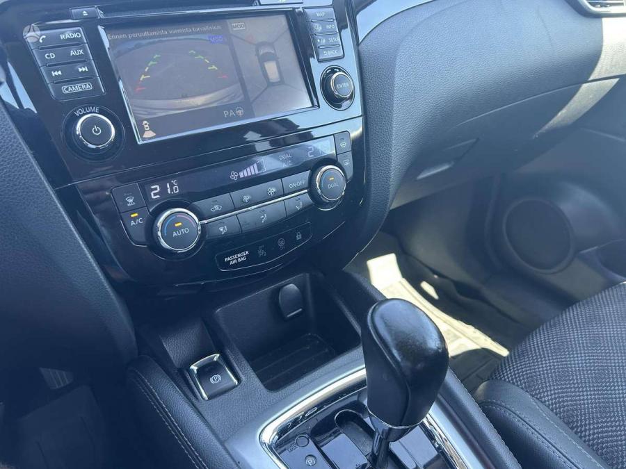 Sarkans Nissan Qashqai 2014 Viļņa, ar dzinēja tilpumu 1.60 L un nobraukumu 326 tūkst. km par 7700 €, foto 19 vietnē AUTOMOTO.COM.LV