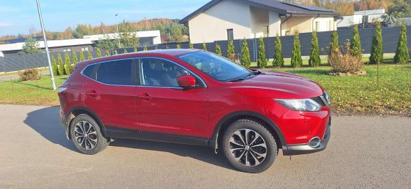 Sarkans Nissan Qashqai 2015 Viļņa, ar dzinēja tilpumu 1.19 L un nobraukumu 128 tūkst. km par 8400 €, foto 3 vietnē AUTOMOTO.COM.LV