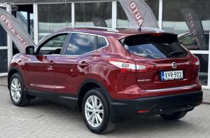 Red Nissan Qashqai 2015 in Radviliskis, with an engine capacity of 1.20 L and mileage of 102 thousand km for 9250 €, photo 12 on AUTOMOTO.COM.LV