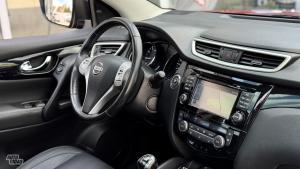 Red Nissan Qashqai 2015 in Radviliskis, with an engine capacity of 1.20 L and mileage of 102 thousand km for 9250 €, photo 16 on AUTOMOTO.COM.LV