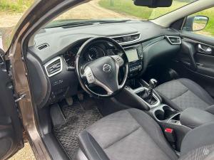 Sarkans Nissan Qashqai 2015 Tauragė, ar dzinēja tilpumu 1.20 L un nobraukumu 150 tūkst. km par 5500 €, foto 8 vietnē AUTOMOTO.COM.LV
