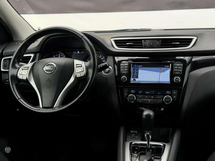 Sarkans Nissan Qashqai 2015 Viļņa, ar dzinēja tilpumu 1.20 L un nobraukumu 130 tūkst. km par 9999 €, foto 17 vietnē AUTOMOTO.COM.LV
