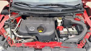 Red Nissan Qashqai 2015 in Klaipeda, with an engine capacity of 1.50 L and mileage of 225 thousand km for 7999 €, photo 14 on AUTOMOTO.COM.LV