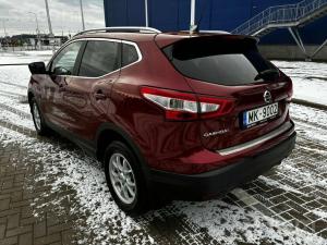 Sarkans Nissan Qashqai 2016 Rīga, ar dzinēja tilpumu 1.20 L un nobraukumu 74 tūkst. km par 12000 €, foto 4 vietnē AUTOMOTO.COM.LV
